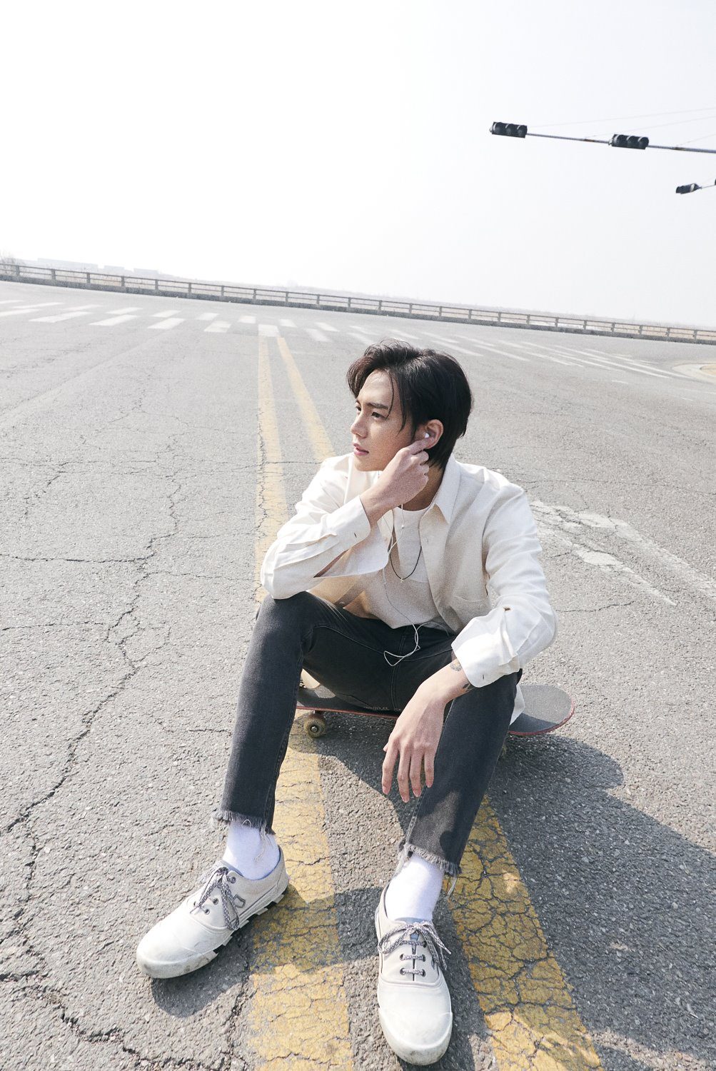 ONE Expressed His Full Support For Kim Samuel’s Solo Debut - Koreaboo