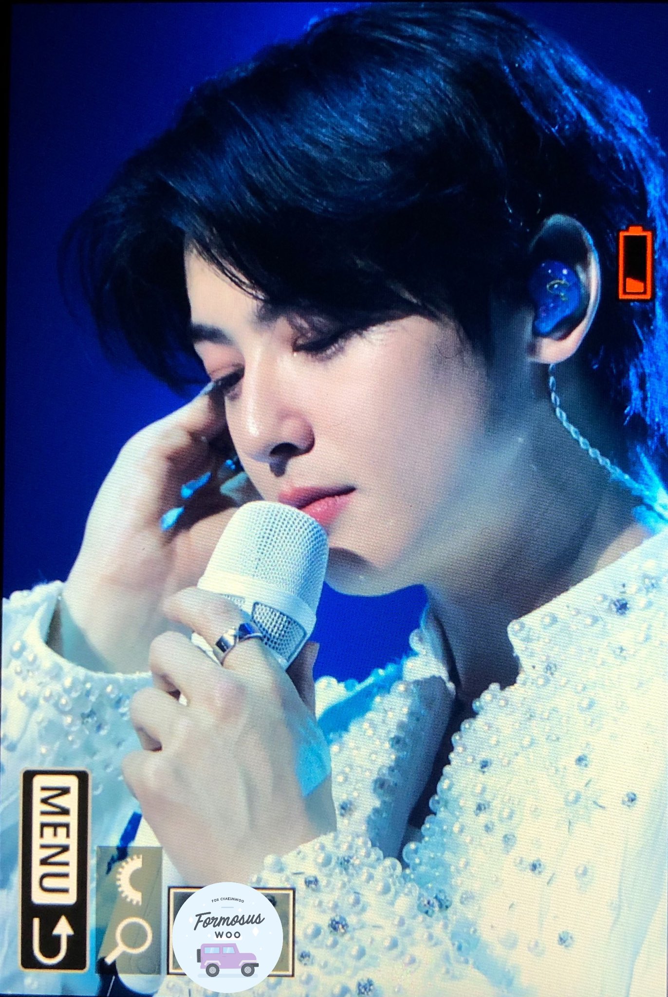 ASTRO's Cha Eunwoo Sheds Tears On Stage During His Solo Concert - Koreaboo