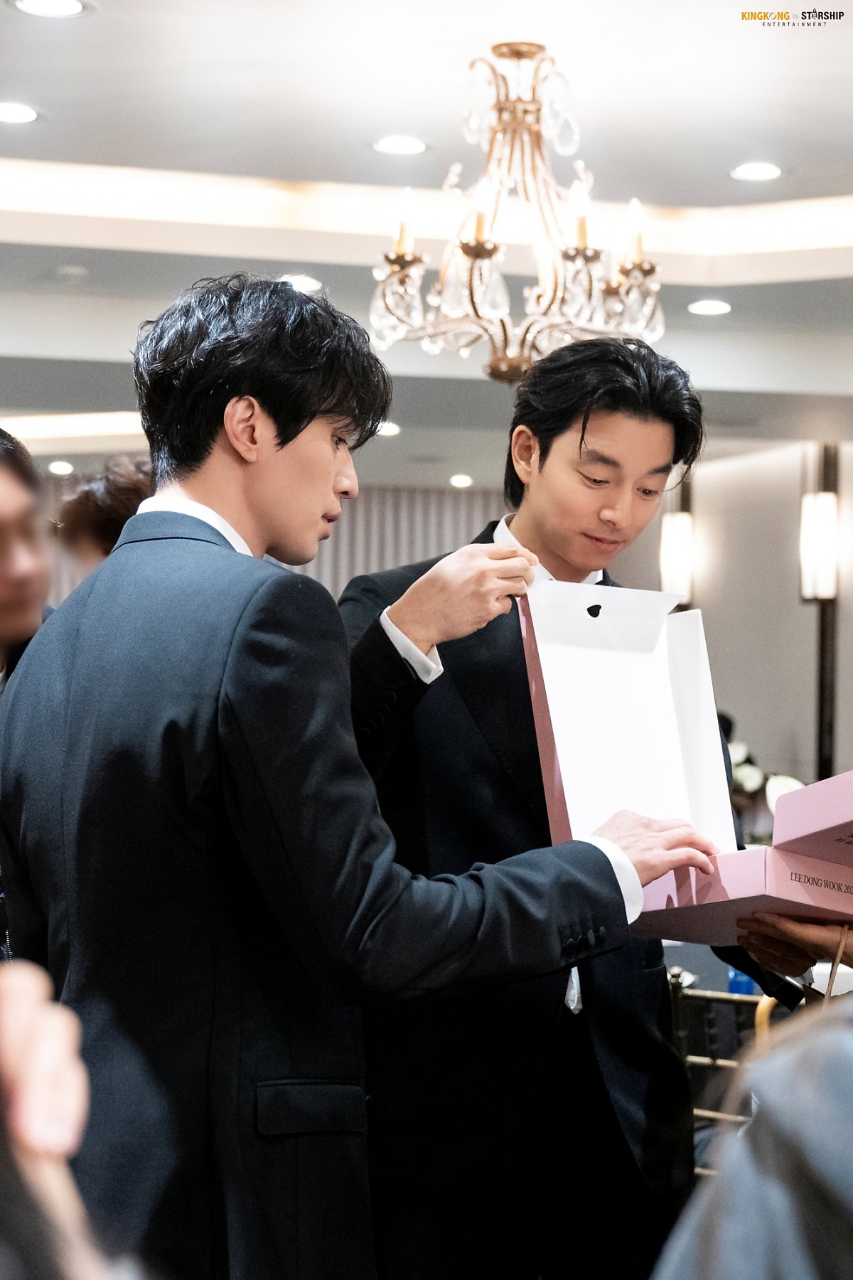 Actors Gong Yoo And Lee Dong Wook Showcase Their Chemistry By "Getting ...