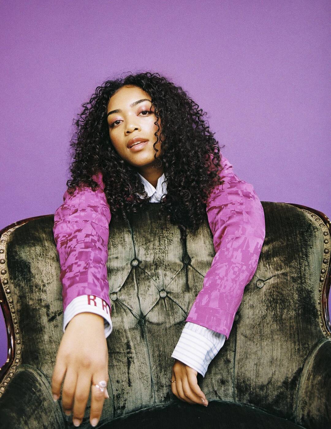 Singer UMI "Bullied" For Mentioning ARMY In A Now-Deleted Tweet - Koreaboo