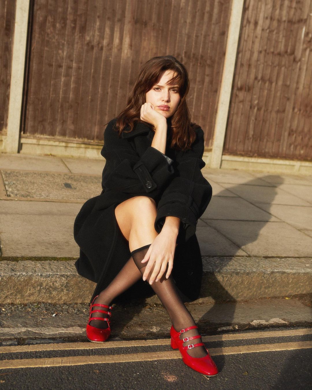 "Who Is She?" BTS's V Has Stunning Visual Chemistry With His Upcoming ...