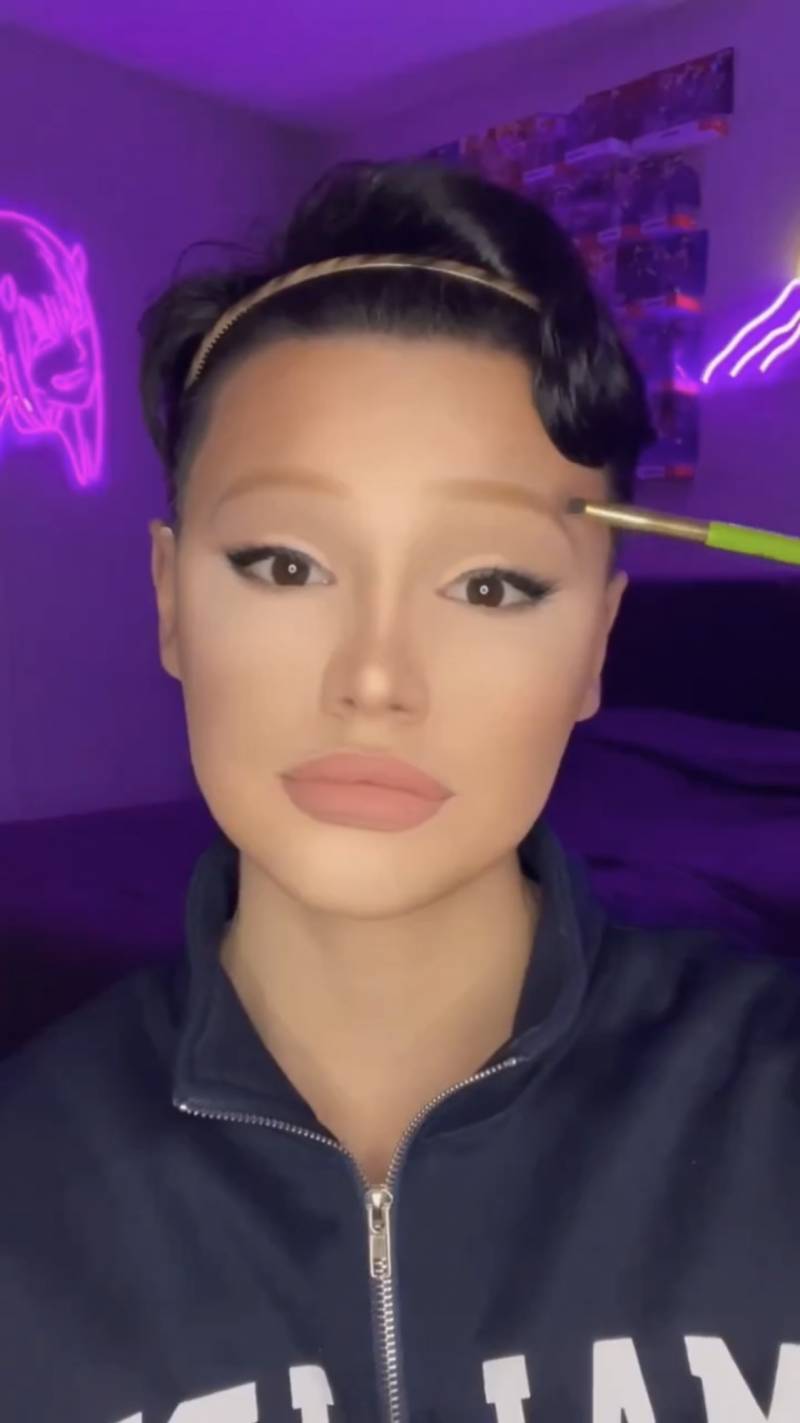 Korean Netizens Shocked By Influencer's Unbelievable Makeup ...