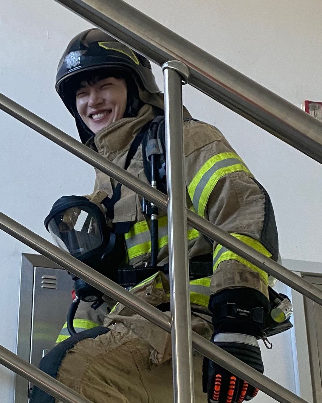 Netizens Are Ready To Set Their Houses On Fire For This Sexy Korean ...