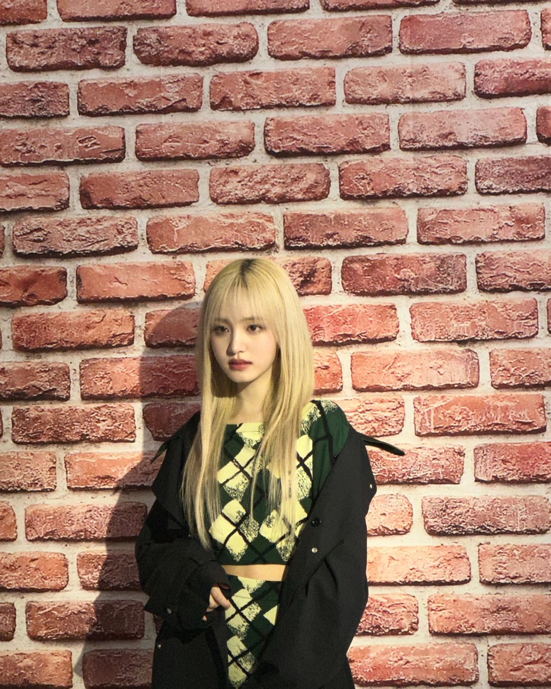 New Photo Of IVE's Liz Shock Netizens — Both Positively And Negatively ...