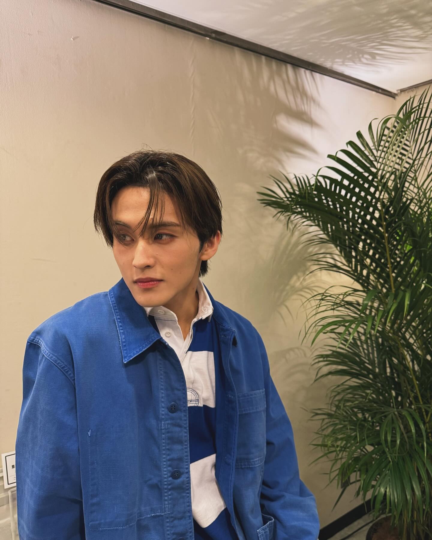 NCT Mark's Reaction To A Fan's Poster Has Netizens "Speculating" About ...