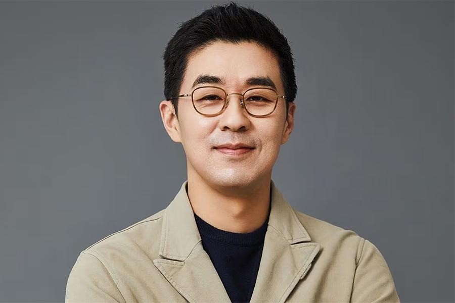 HYBE's New CEO Already Hit With Major Criticism For His Past - Koreaboo