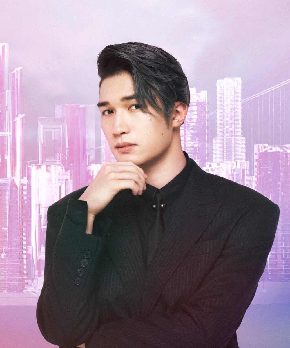 Beloved Top Actress Reportedly Spotted In Japan With Popular Idol 11 ...