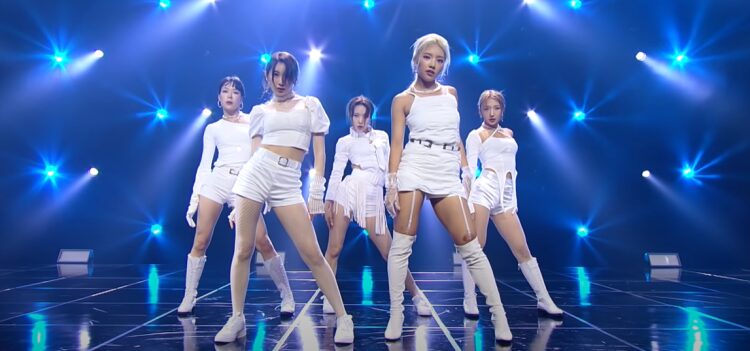 Meet The "Street Woman Fighter" Dancer Who Is Now In A Rookie Girl ...