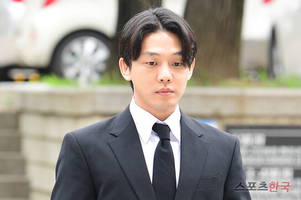 Yoo Ah In's Trial: Prosecutors Demand 4 Years In Prison And 2 Million ...