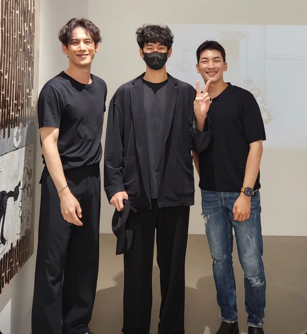 Actor Kim Soo Hyun's Naturally Curly Hair Is Shockingly Different From ...