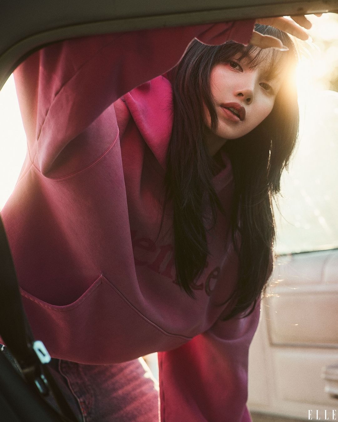 BLACKPINK's Lisa Looks Like A Professional Model - Koreaboo