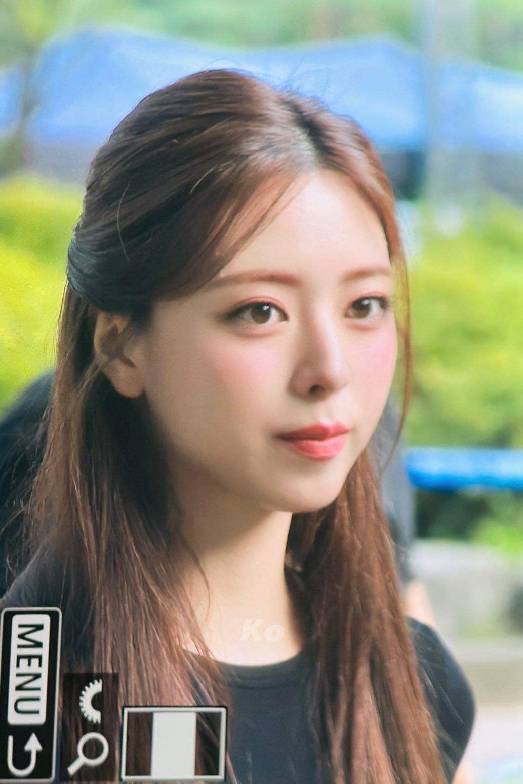 ITZY's Yuna Flaunts Her Tiny Waist And Goes Crazy Viral Yet Again ...