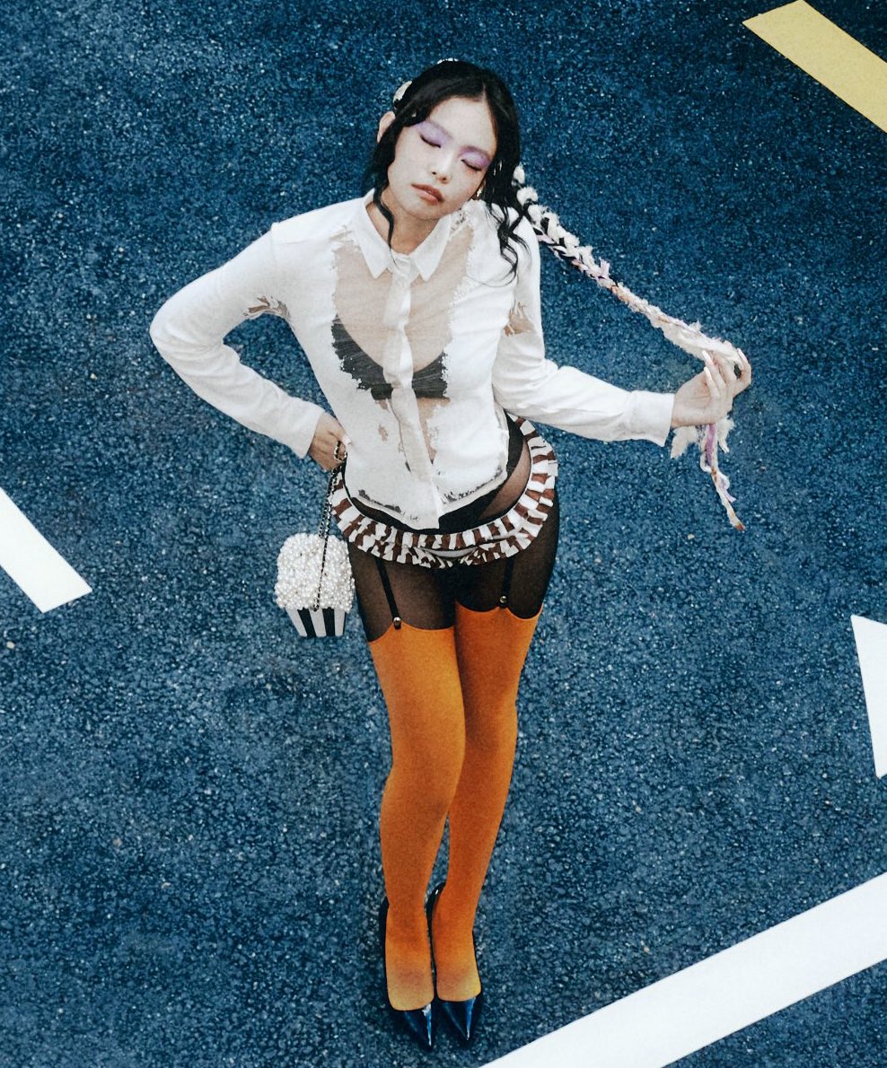 BLACKPINK Jennie's Solo Comeback Date Has A Very Special Meaning - Koreaboo