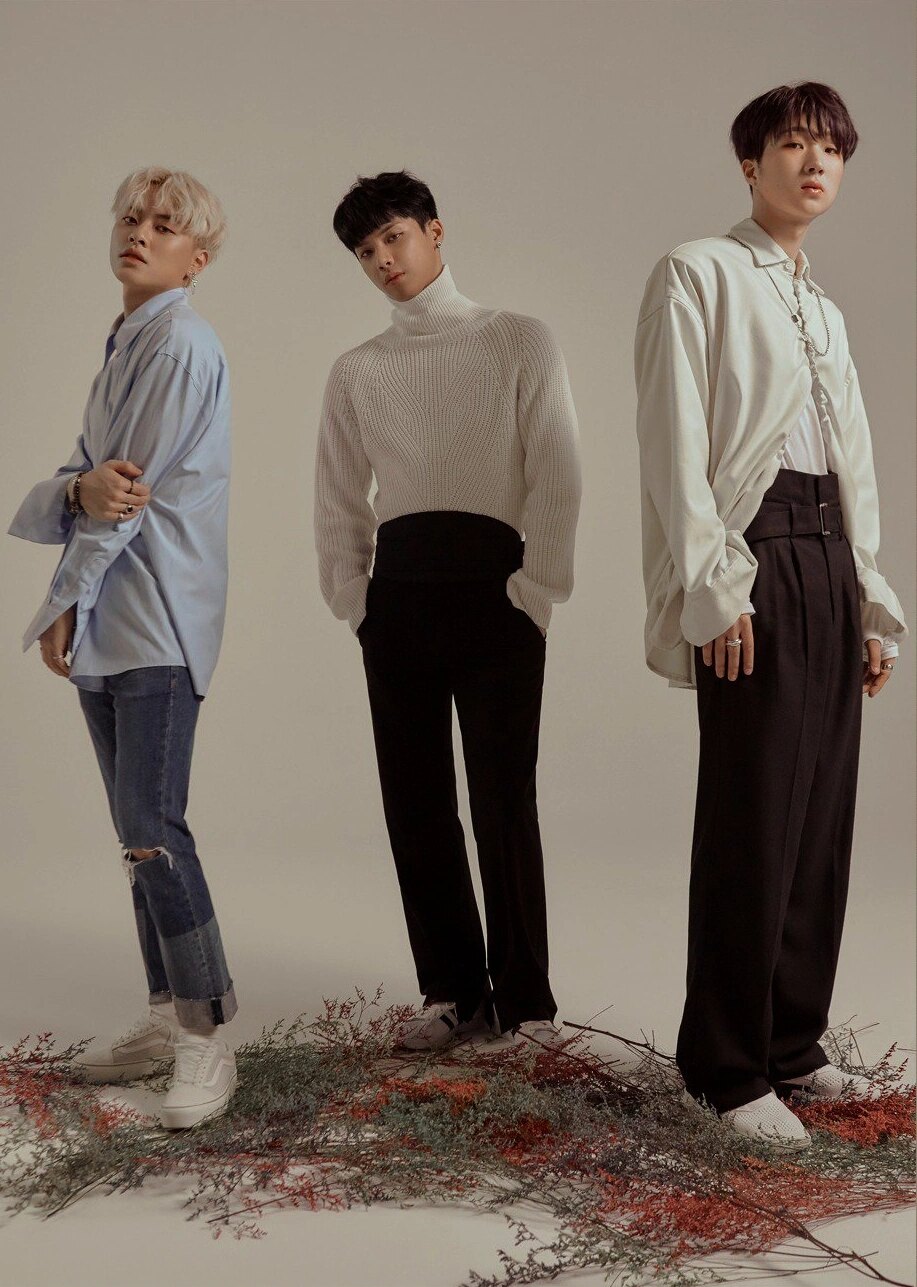 The 27-Year-Old Idol Seemingly About To Debut For The 6th Time - Koreaboo