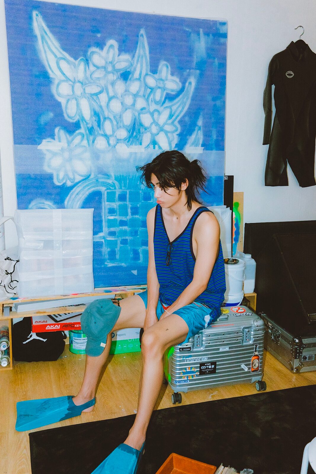 BTS's V Looks Unrecognizable After Buff Military Transformation - Koreaboo