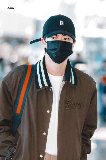 BTS Jin's Reaction To Being Caught Barefaced And "Ugly" At The Airport ...
