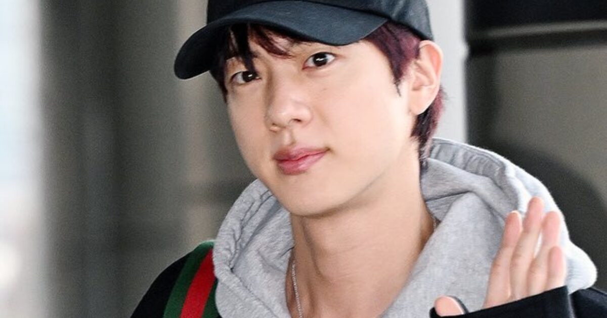 Why BTS’s Jin Only Ever Wears One Hat: The Shocking Explanation - Koreaboo