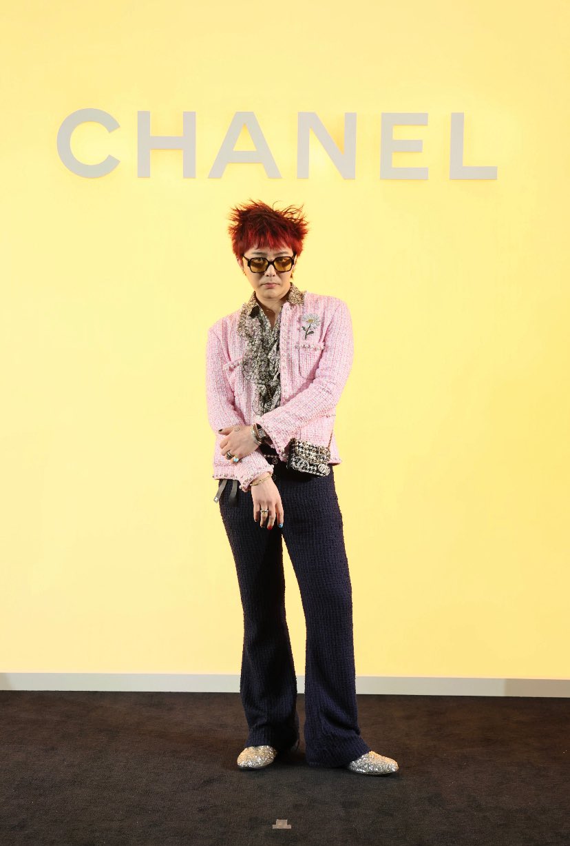 BIGBANG's G-Dragon Triggers Mixed Opinions With CHANEL Fashion Show ...