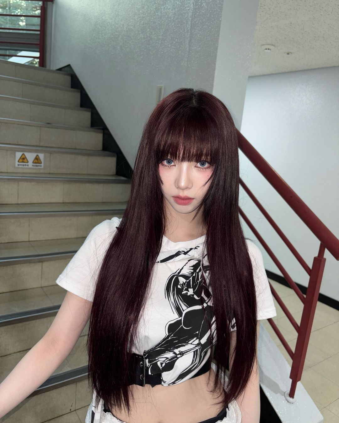 Aespa's Karina Shares Polarizing Message On Her Shirt, Netizens ...