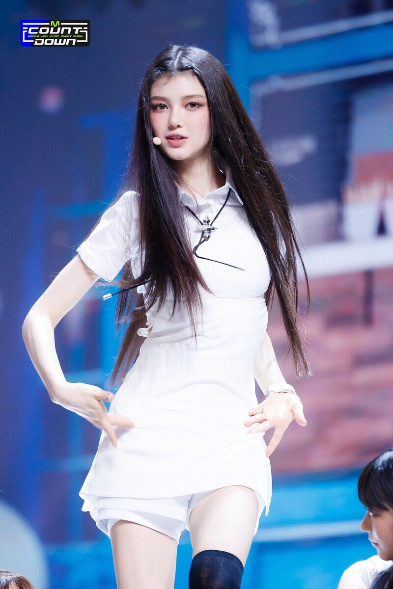 The Best Singers In NewJeans, Ranked - Koreaboo