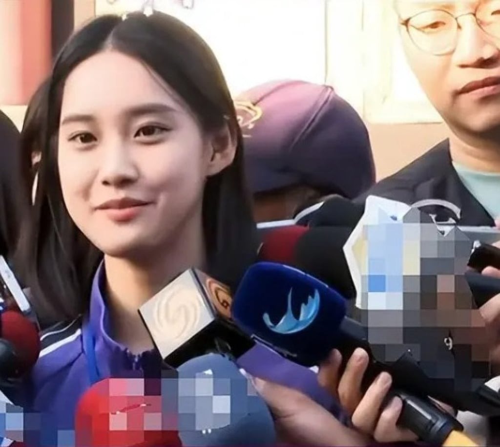 A Gorgeous University Student Makes Headlines For Her Idol-Like Beauty ...