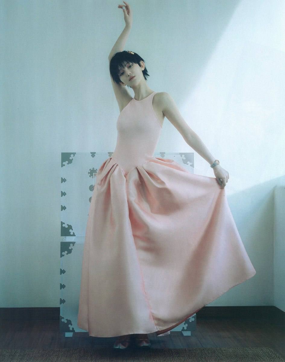 NewJeans' Danielle Sparks Shocks With Dramatic Pixie Haircut ...