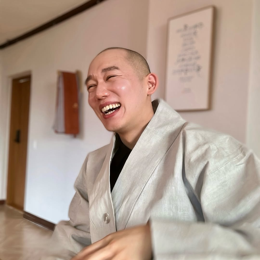Buddhist Monk Goes Viral For "Flower Boy" Visuals - Koreaboo