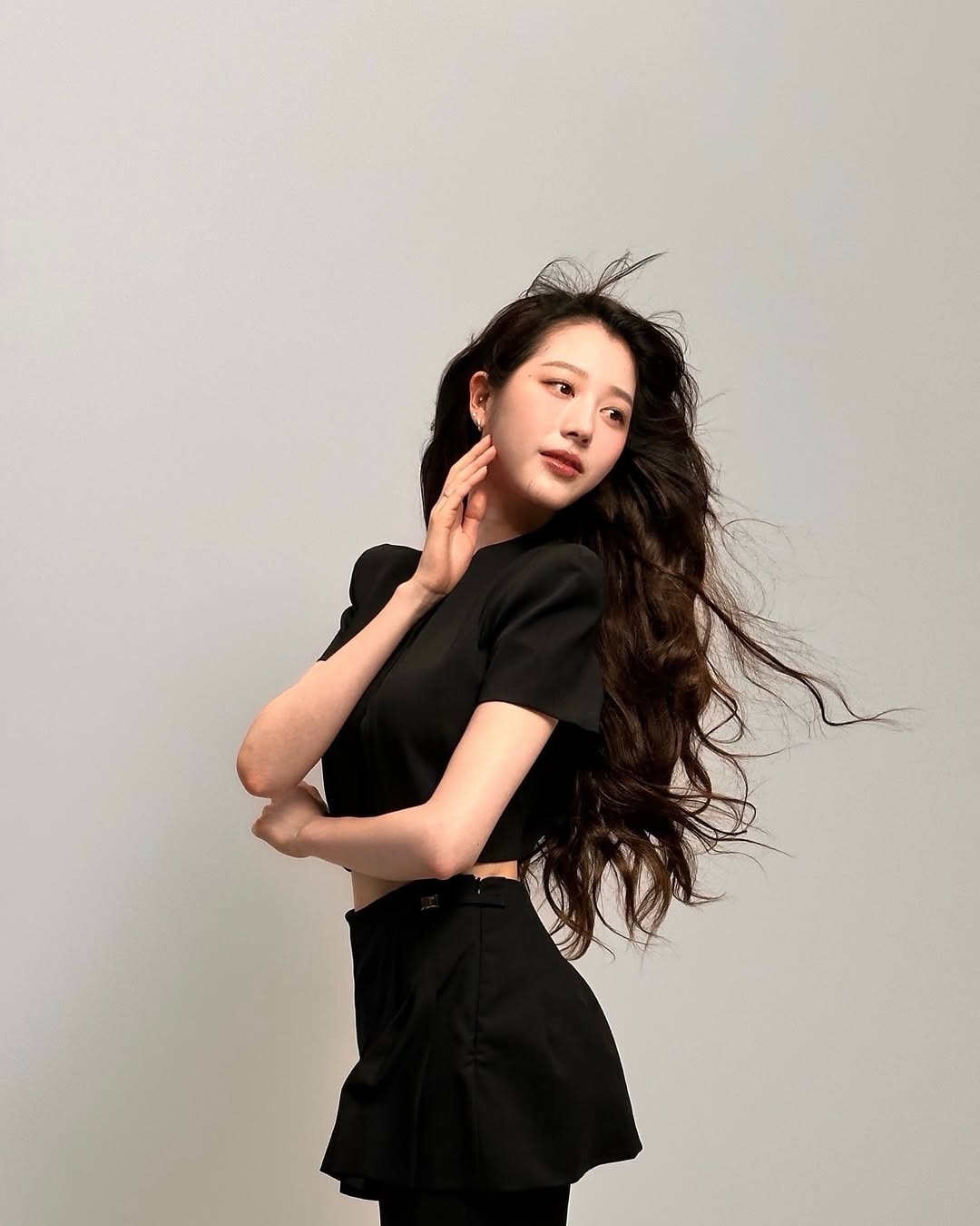 IVE’s Wonyoung Or Jang Da Ah? — Netizens Confused By The Siblings’ Uncanny Similarity - Koreaboo