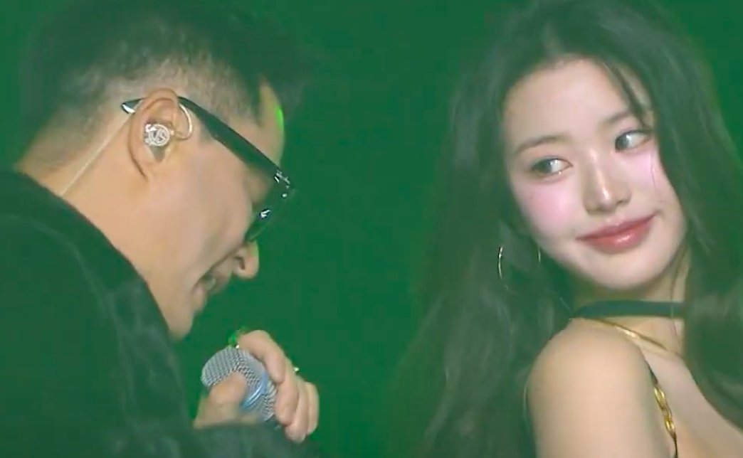 Jinusean Goes Viral For Their Behavior While Performing With IVE’s Jang Wonyoung - Koreaboo