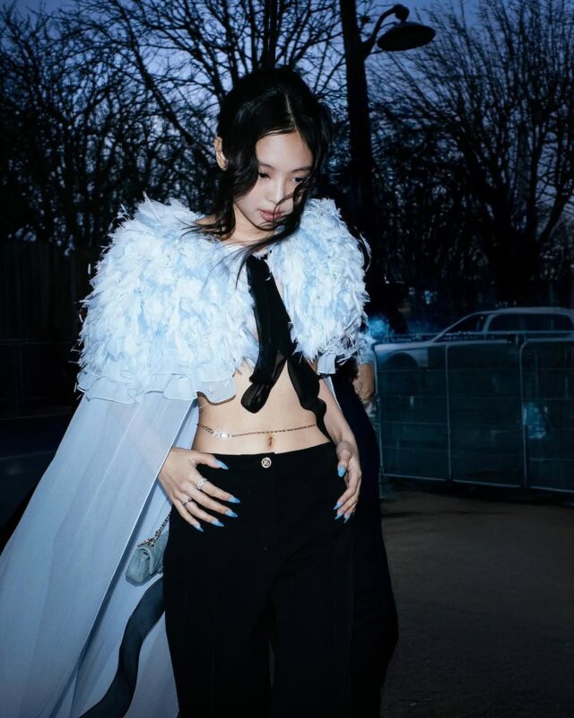 BLACKPINK Jennie's Heart-Fluttering Interaction With Handsome Male ...