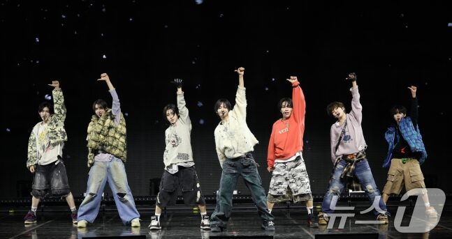 JYP Entertainment New Boy Group KickFlip Severely Criticized For Lack Of Visuals - Koreaboo