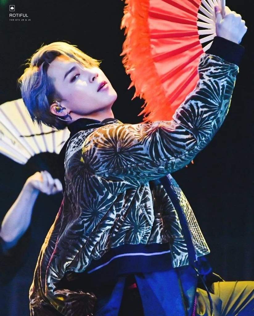 The BTS Members With The Strongest Stage Presence, Ranked - Koreaboo