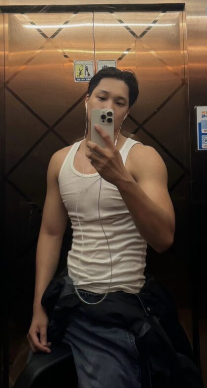 EXO Kai's Physical Transformation Has Netizens Foaming At The Mouth ...