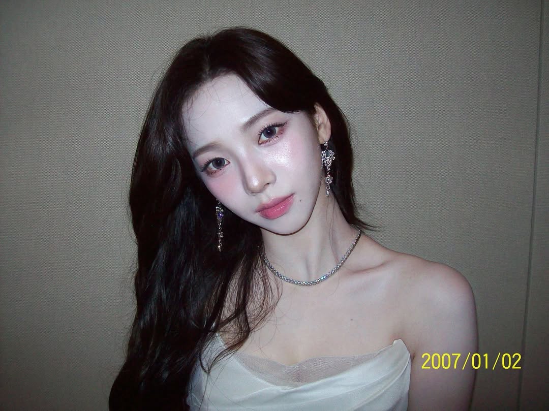 "Bleach? Cream? Paint?" aespa Karina's Difference In Skin Color Sparks ...