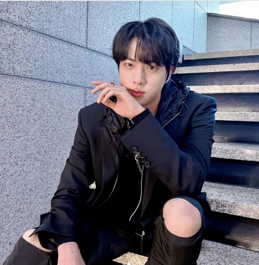 BTS Jin's Request At Milan Fashion Week Leads To Criticism Of The ...