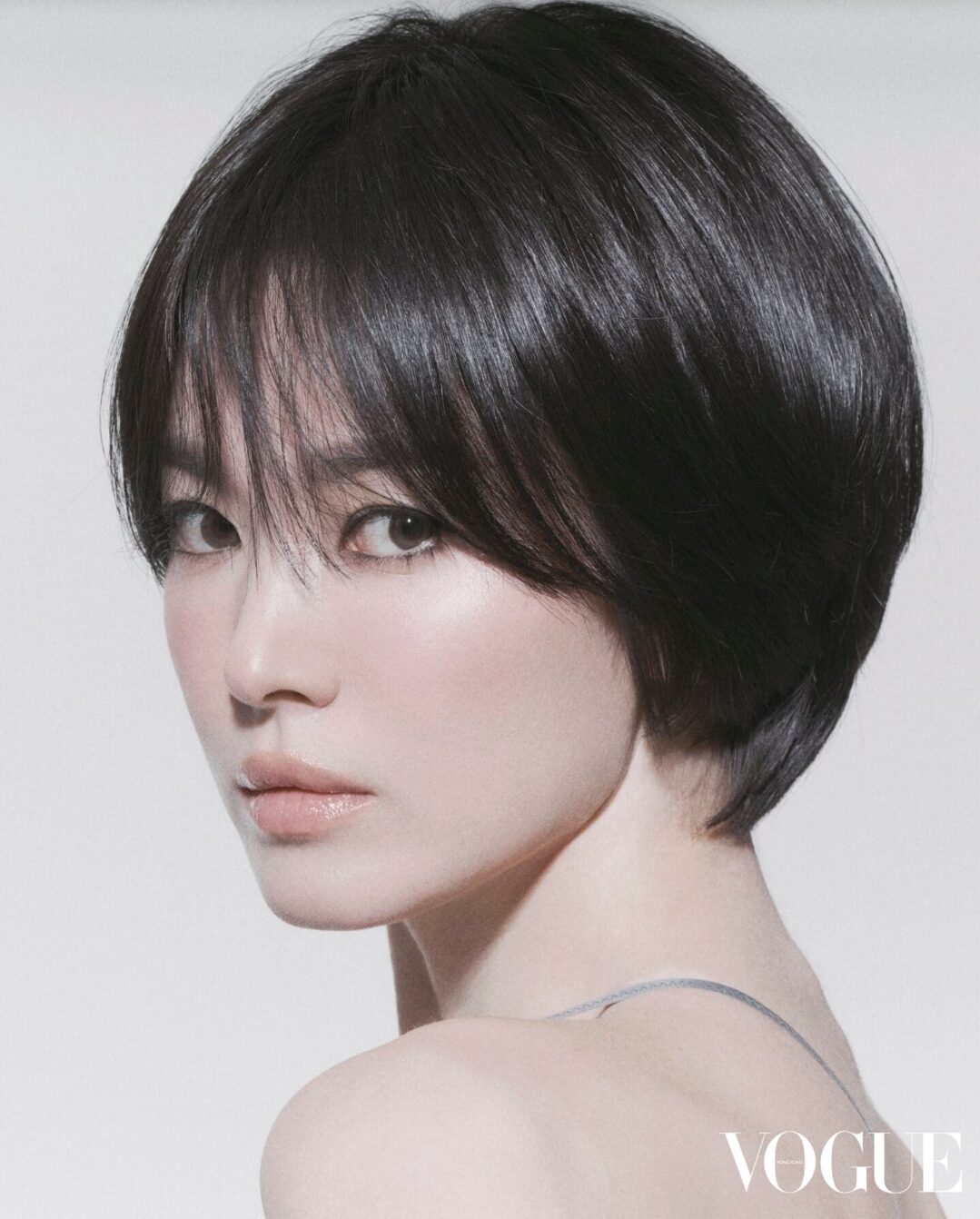 Song Hye Kyo Stuns With Daring Smoky Eye Makeup - Koreaboo
