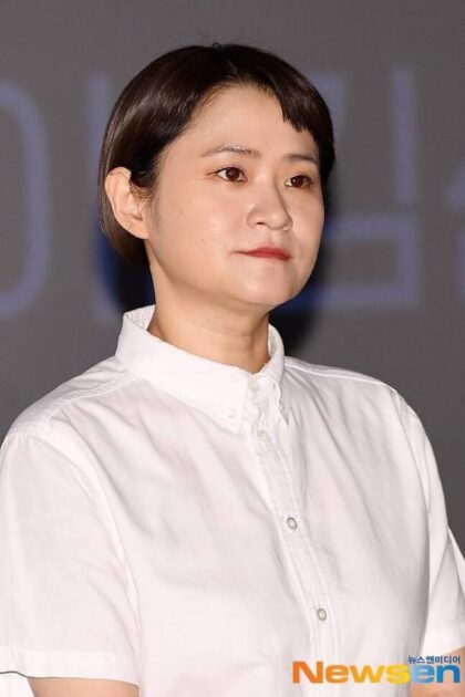 Kim Shin Young Apologizes For Virtual Idol Group Controversy - Koreaboo