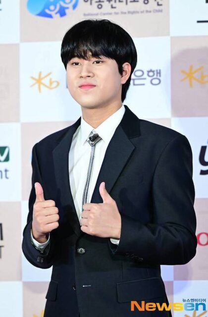 Lee Mujin Refuses To Show Up For His Own Show, Leaving NMIXX's Kyujin ...