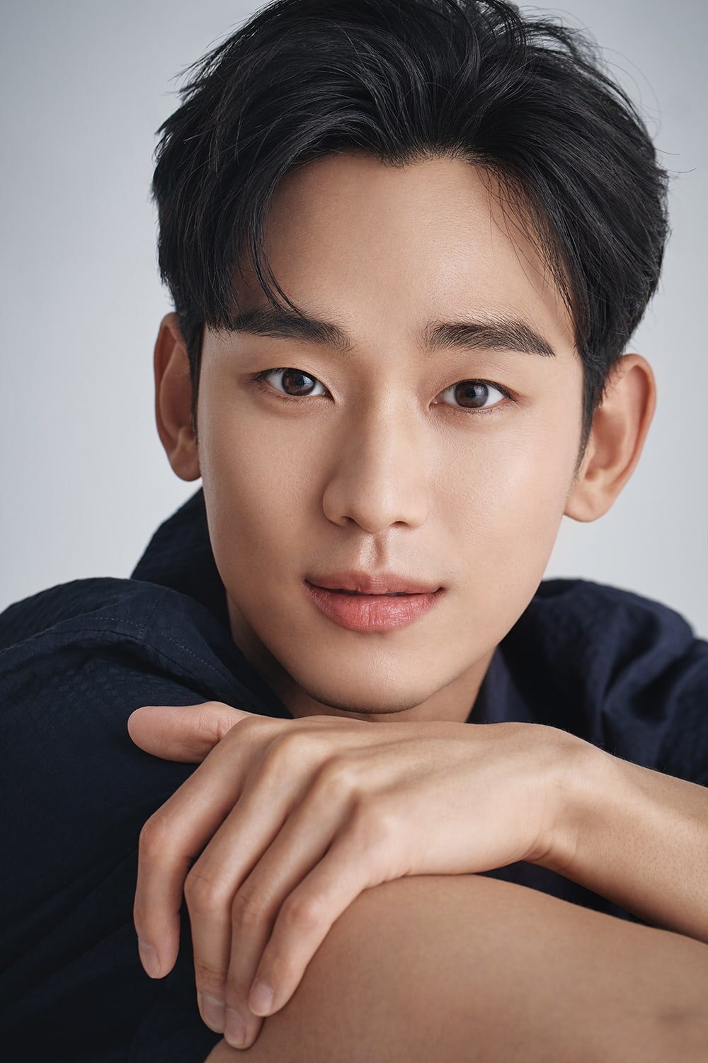 Kim Soo Hyun Fans Turn On The Actor And Demand Press Conference - KPOP HIT