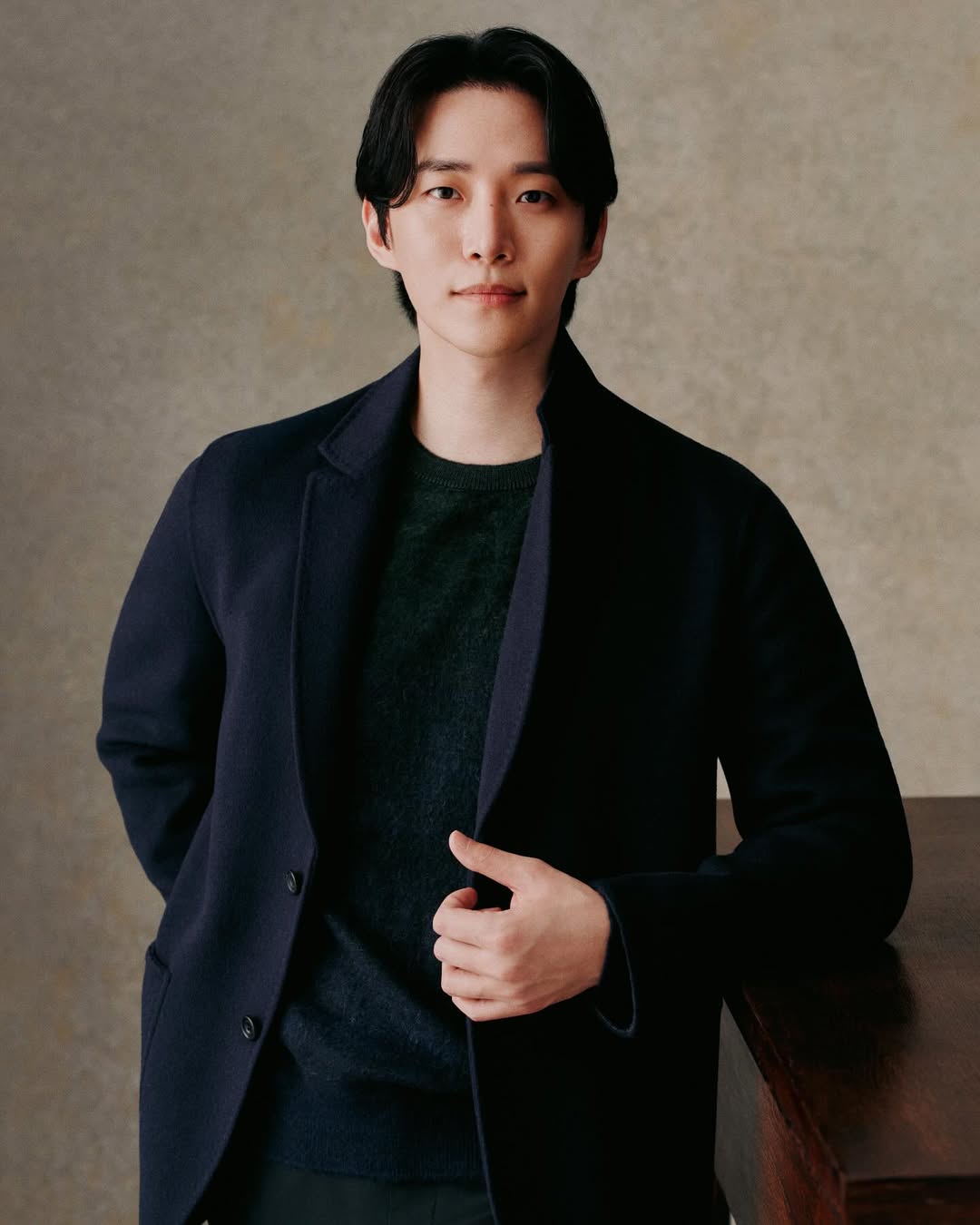 2PM's Lee Junho Treats JYP Entertainment Employees To Generous Parting ...