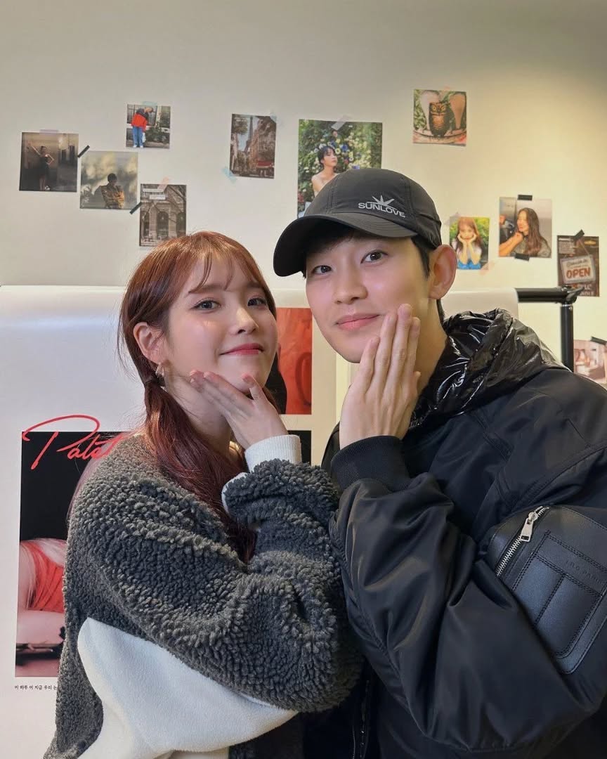 Sulli's Brother Seemingly Addresses Scrutiny Over IU's Friendship With ...