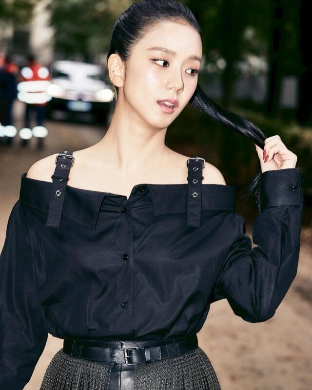 BLACKPINK Jisoo's Manager Sparks Major Shock With Her Idol Visuals ...