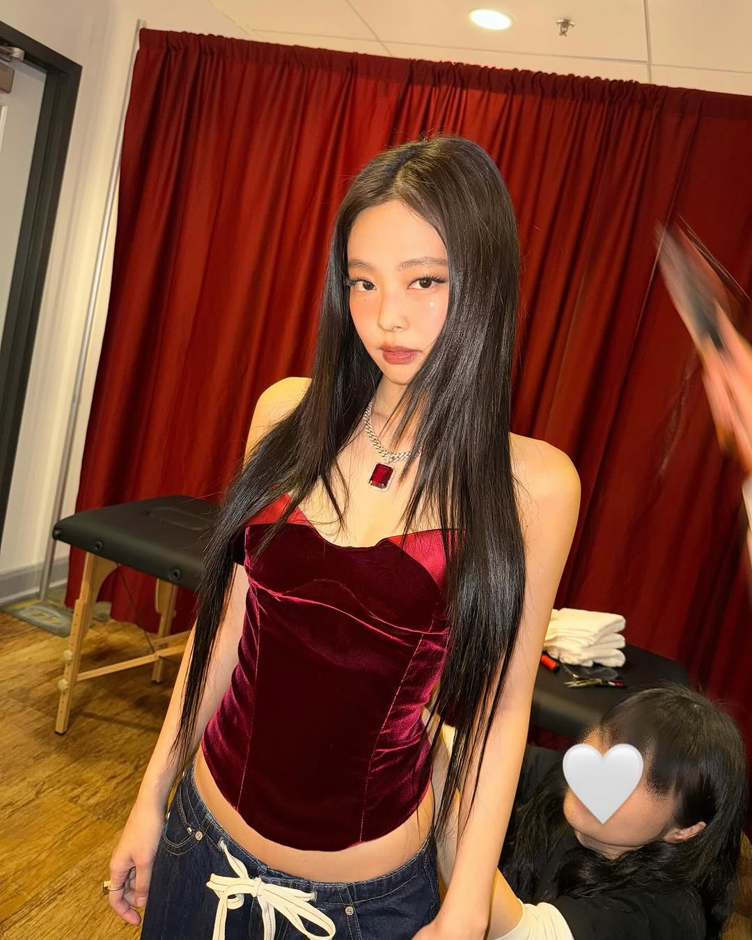 Viral Video Leads To Malicious Accusations Of BLACKPINK's Jennie Being ...