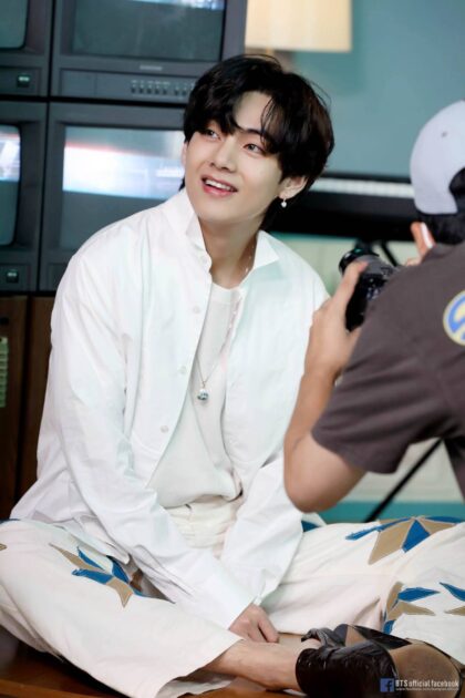 BTS V's "Little Sister" Is All Grown Up Now - Koreaboo