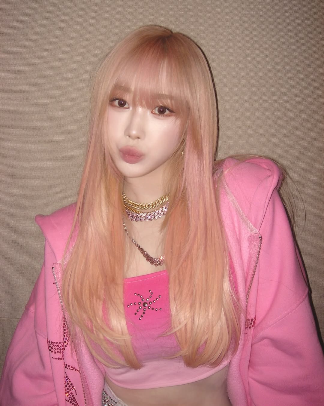 Aespa's Giselle Sparks Shock With Unexpected Lock Screen Reveal - Koreaboo