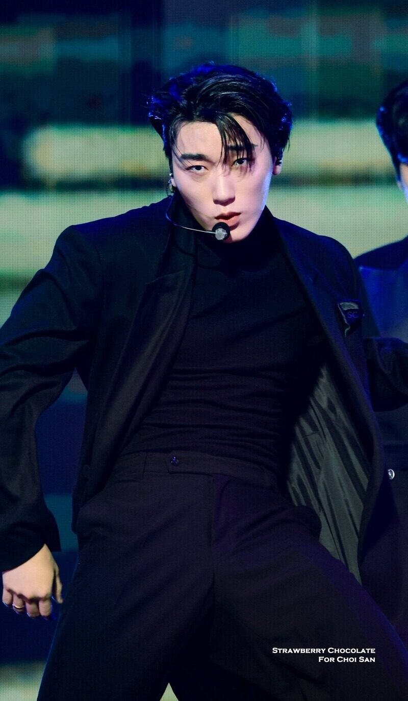 Ranking The Male K-Pop Idols With The Most Impressive Stage Presence ...