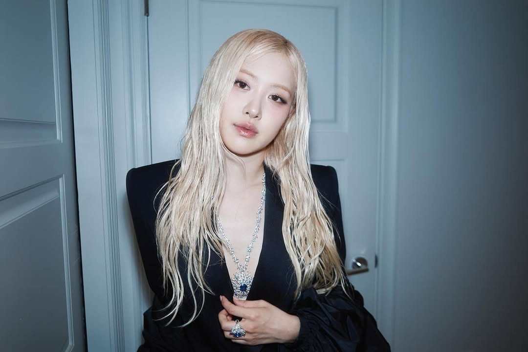 "2025 Met Gala" Interview With BLACKPINK's Rosé Sparks Anger Because Of Jisoo - Koreaboo