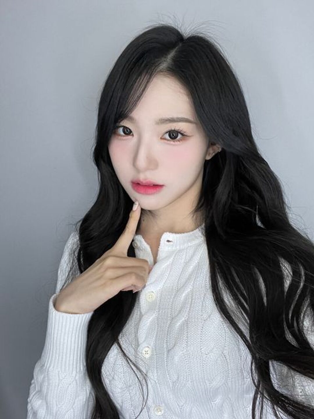 Netizens Select Their Top Visual Trio Among 5th Generation Female Idols ...
