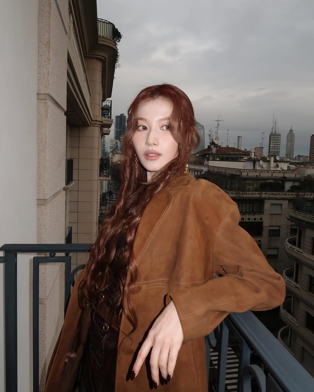 TWICE's Sana Faces Intense Backlash Over Revealing Outfit At Event ...
