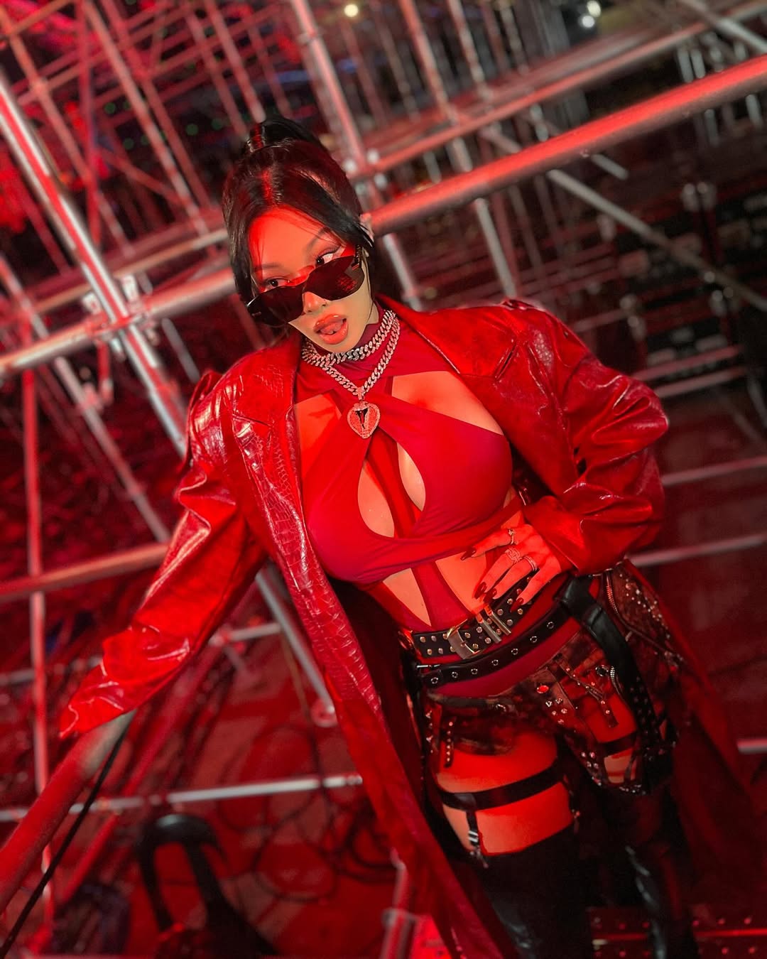 Jessi Seemingly Shades Korean Media And Rapper In First Comeback Since ...